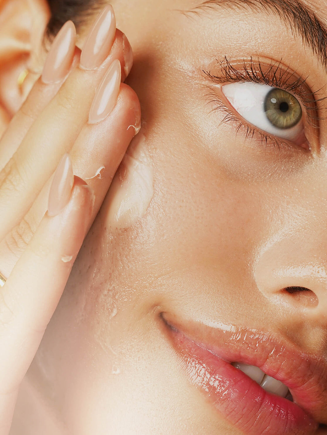 Chebula Active Serum for Hydrated Skin | True Botanicals