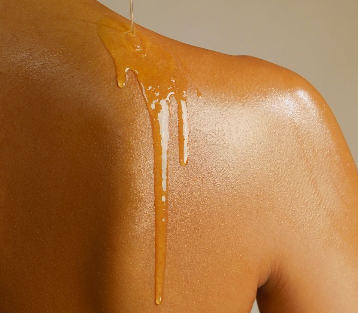 Get Glowing Skin with Natural Body Oil - True Botanicals